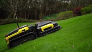 Yarbo Lawn Mower | RoboLawn