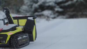 Yarbo Snow Blower with Core | RoboLawn
